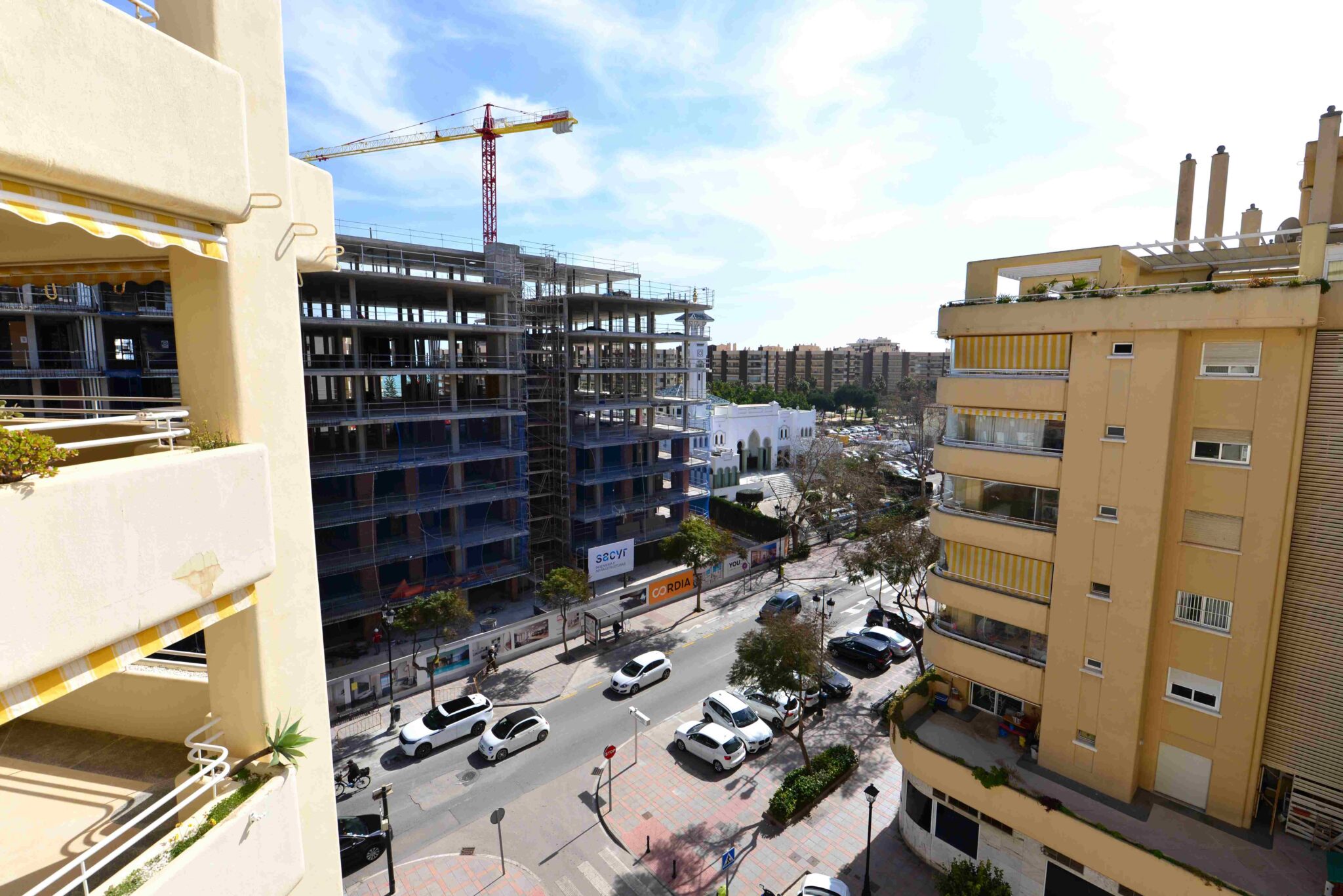 Fuengirola 2mh Ref-YK297 | Home in the Sun